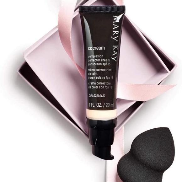 Mary Kay | Makeup | Cc Cream Wspf Sponge | Poshmark